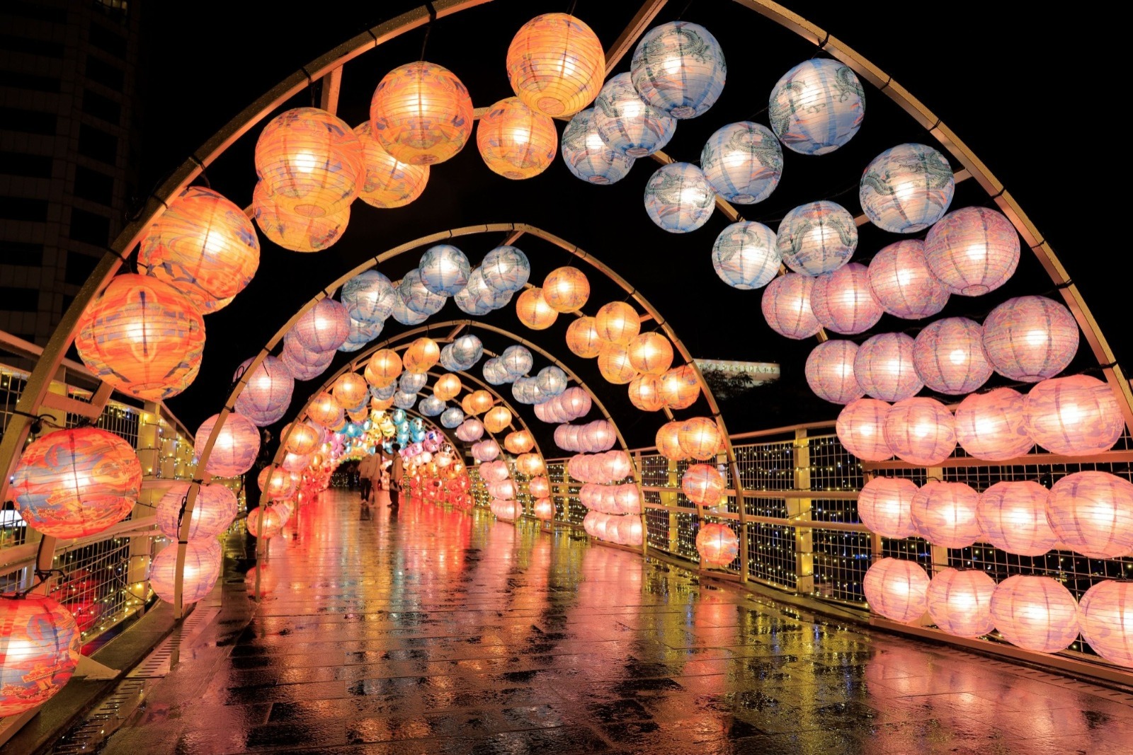 台北新春趴趴GO！ 12大慶典接力開跑 漫遊浪漫花海再抽 iPhone 17 Pro | 體壇脈動新聞傳播有限公司